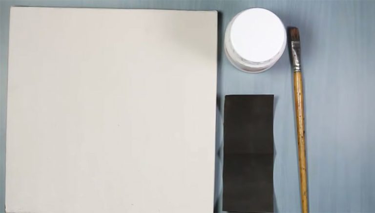 How To Prime A Canvas For Acrylic & Oil Painting: 3 Ways To Prep